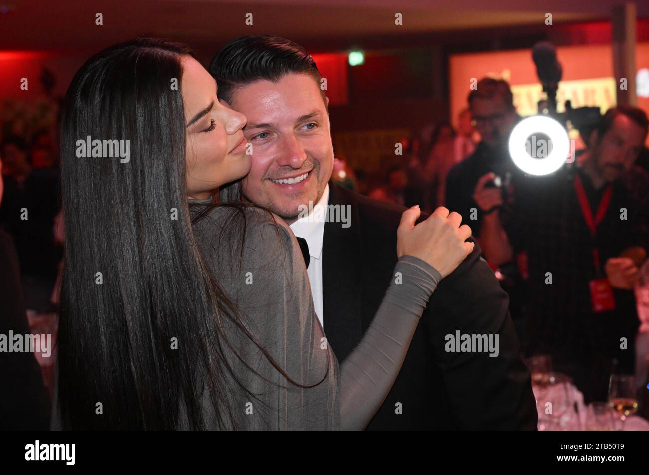 Munich, Germany. 04th Dec, 2023. Model Adriana Lima celebrates with ...