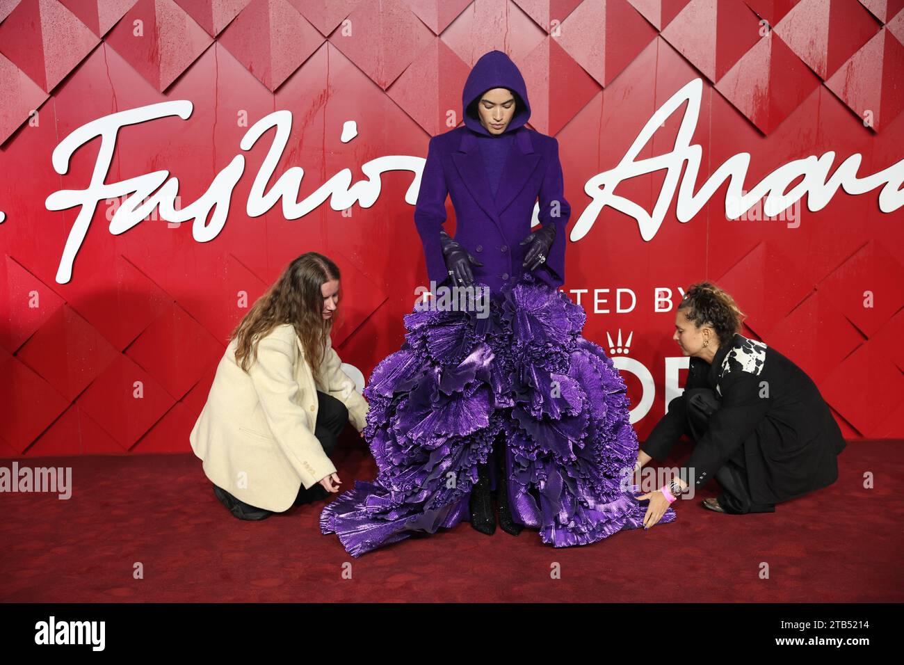 London, UK. December 4th, 2023. US dancer and singer Mette Towley ...