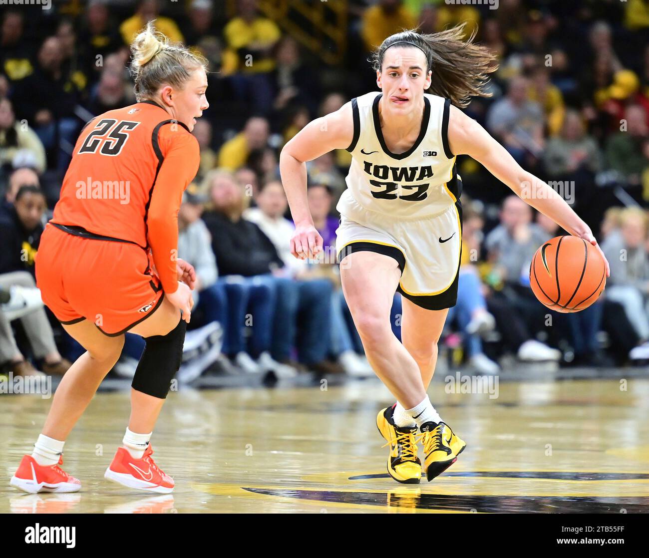 IOWA CITY, IA - DECEMBER 02: Iowa guard Caitlin Clark (22) drives to ...