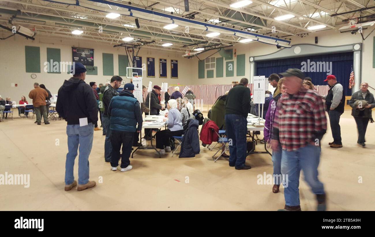 Derry school hi-res stock photography and images - Alamy