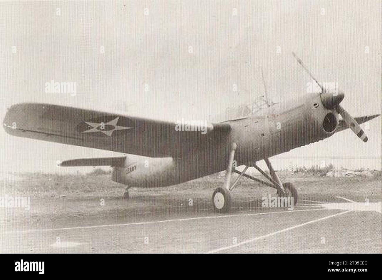 Vought XSO2U-1 wheels Stock Photo - Alamy