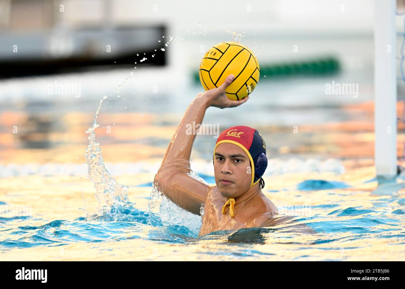 LOS ANGELES, CA - DECEMBER 01: Cal's Adrian Weinberg during the NCAA ...