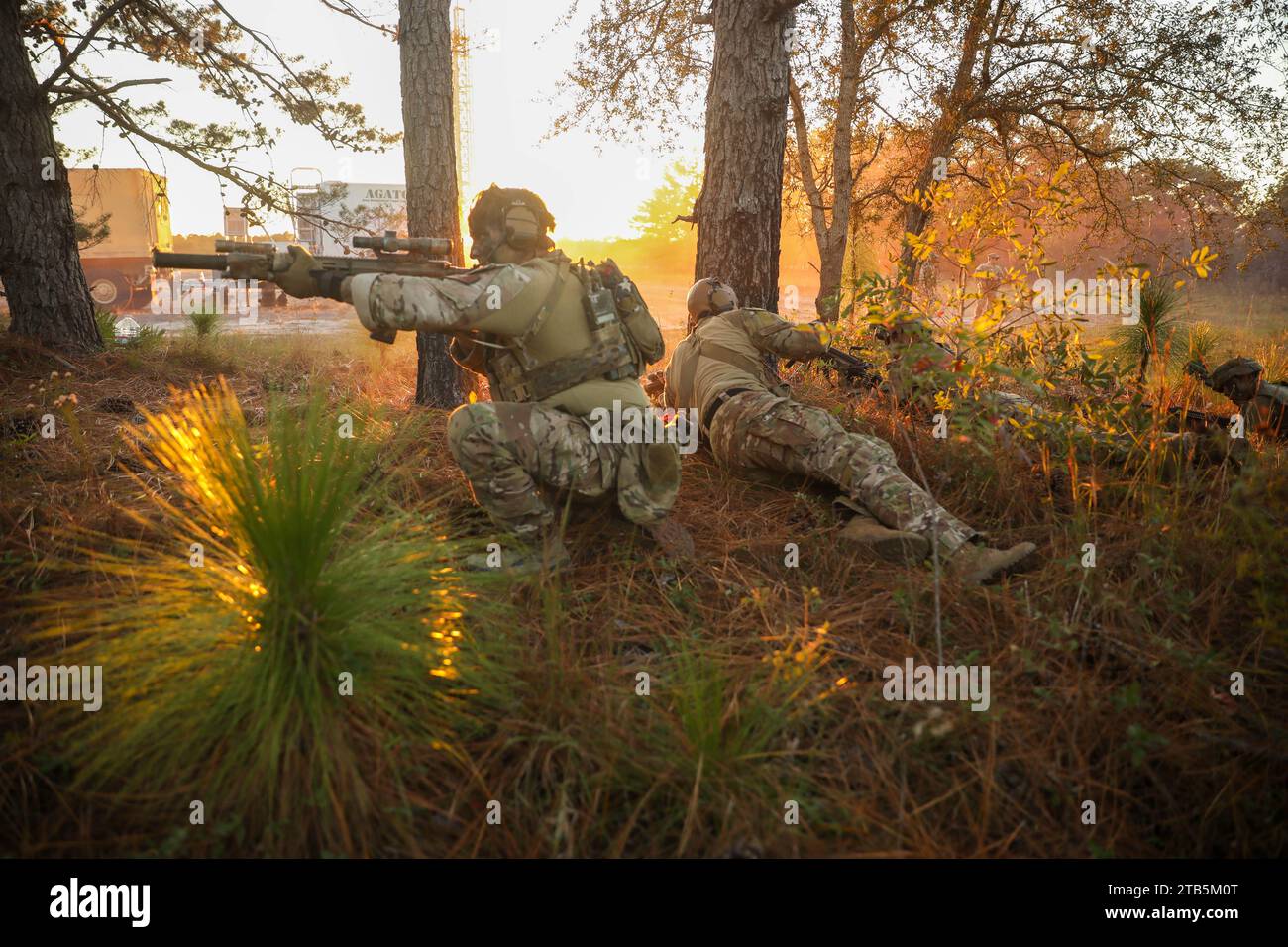U.S. Army Green Berets assigned to 7th Special Forces Group (Airborne ...