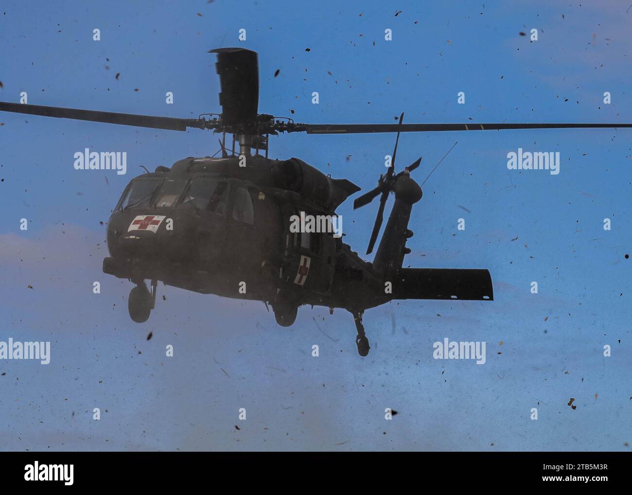 A U.S. Army HH-60 Blackhawk Helicopter piloted by soldiers of 1st ...