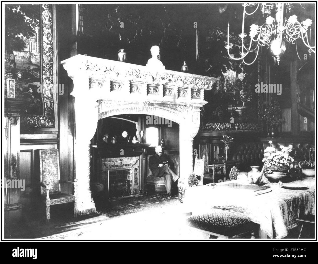 Vue intérieure de la Villa Menier (Henri Menier Stock Photo - Alamy