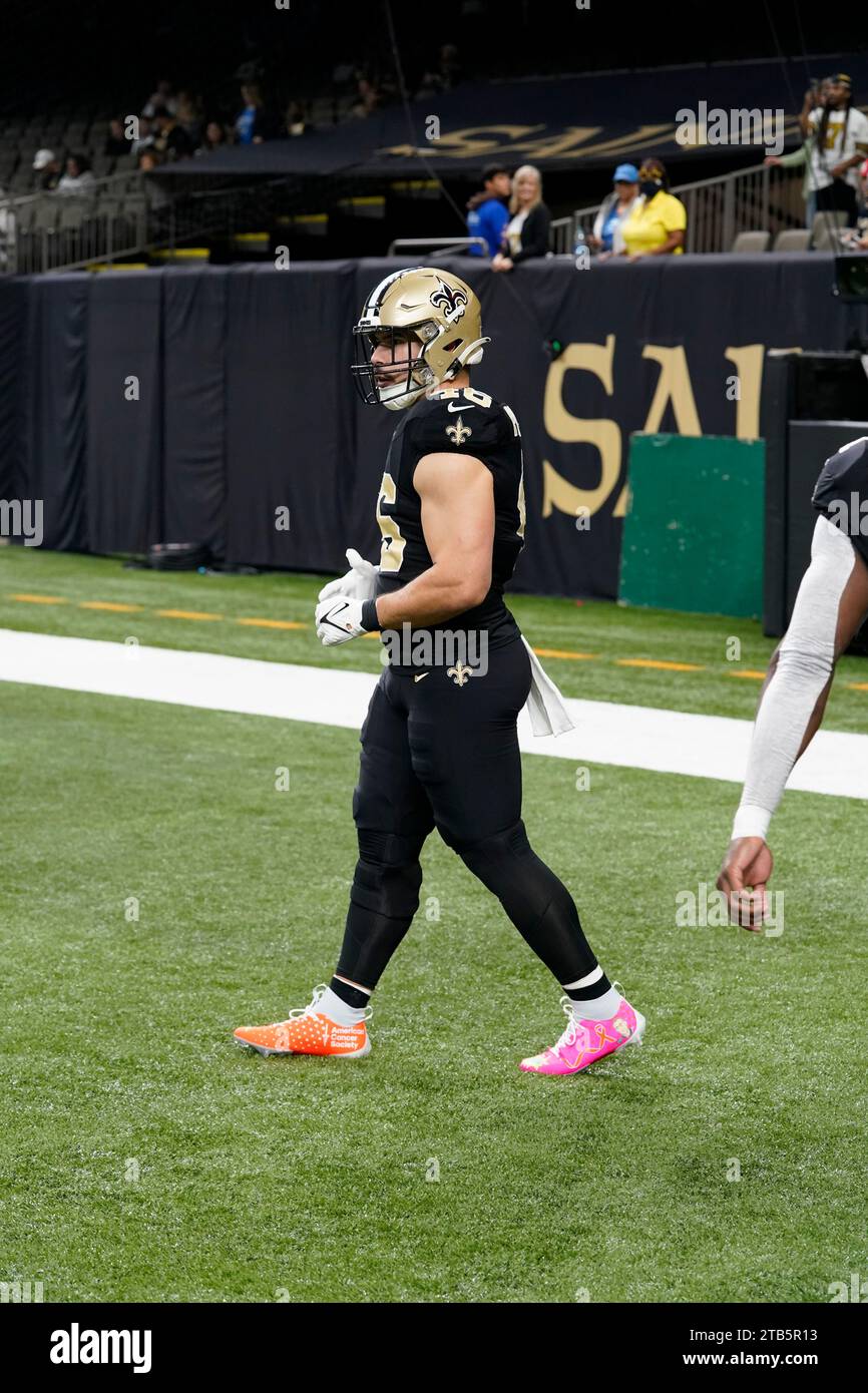 New Orleans Saints fullback Adam Prentice warms up with his "My Cleats ...