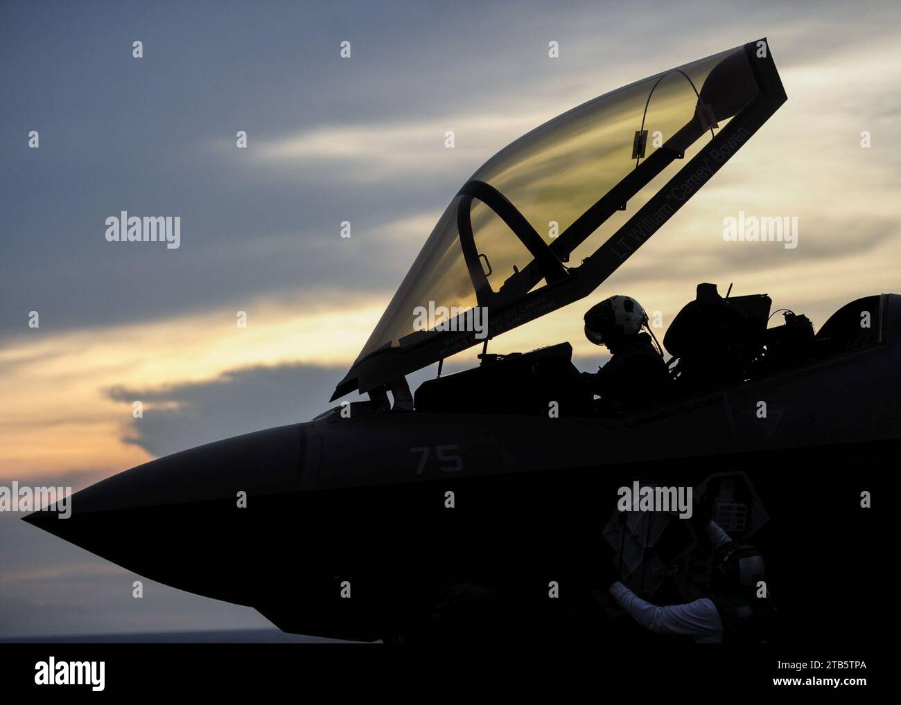 VX-23 pilot preparing to exit his F-35C Lightning II on USS George Washington (CVN-73) (160818 ...