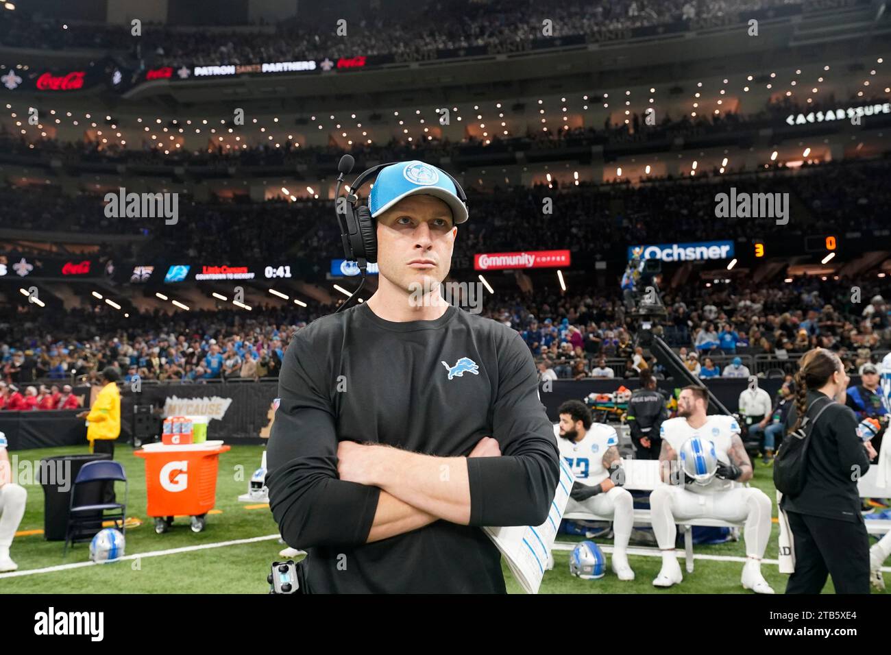 Detroit Lions offensive coordinator Ben Johnson stands on the sideline ...