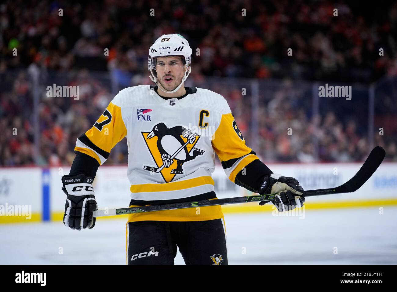 Pittsburgh Penguins' Sidney Crosby plays during an NHL hockey game ...