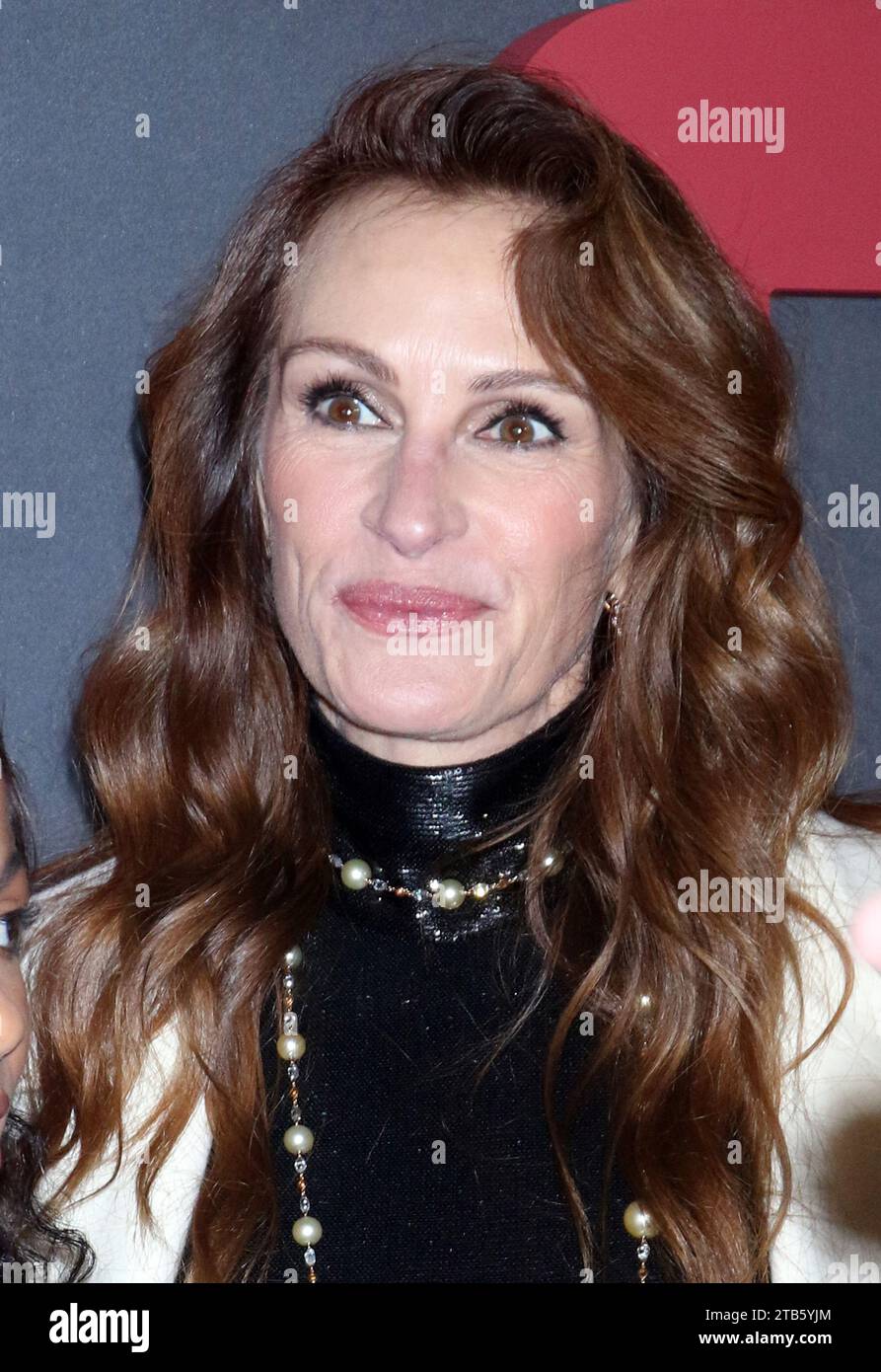 New York, NY, USA. 4th Dec, 2023. Julia Roberts at Netflix's Leave The ...