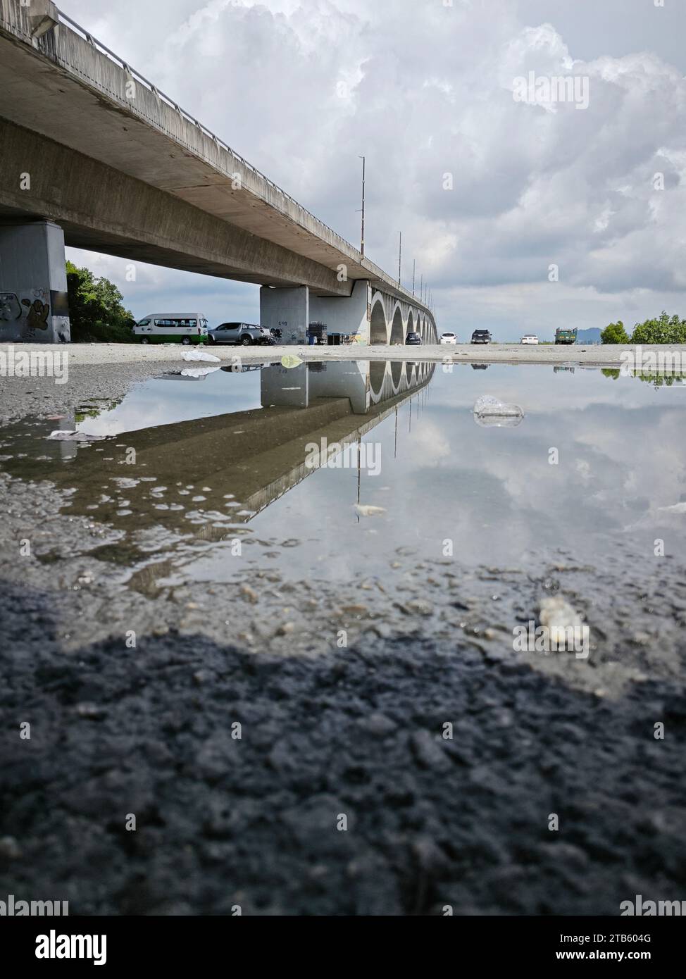 Tarmac road crossing bridge hi-res stock photography and images - Alamy