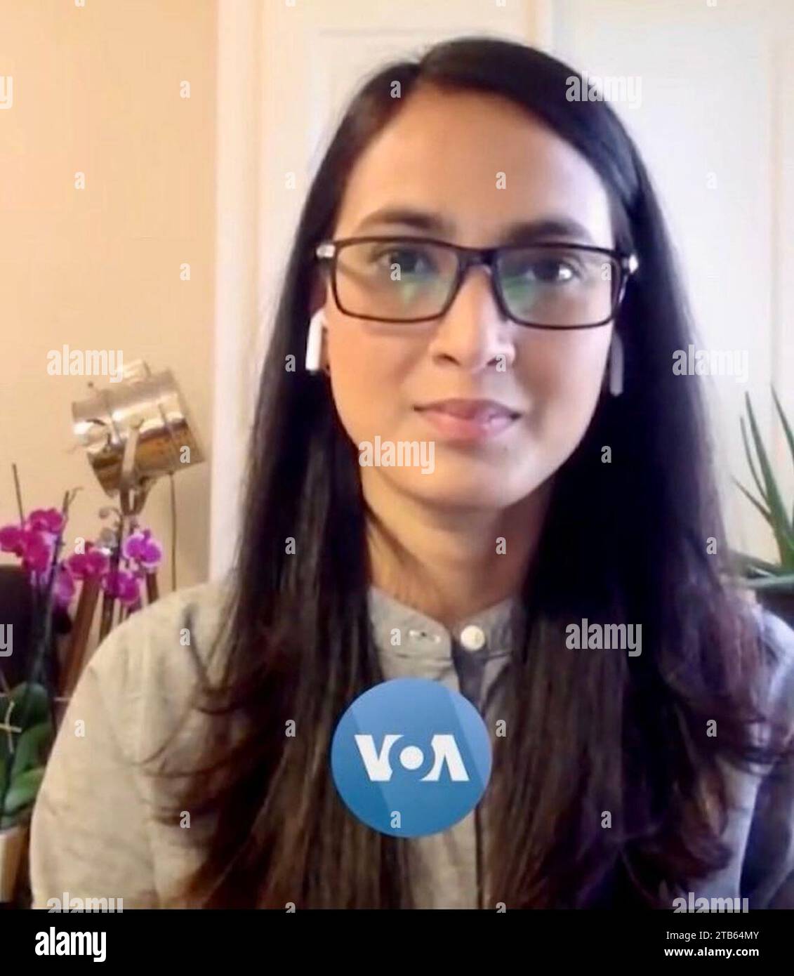 Wai Hnin Pwint Thon Stock Photo - Alamy