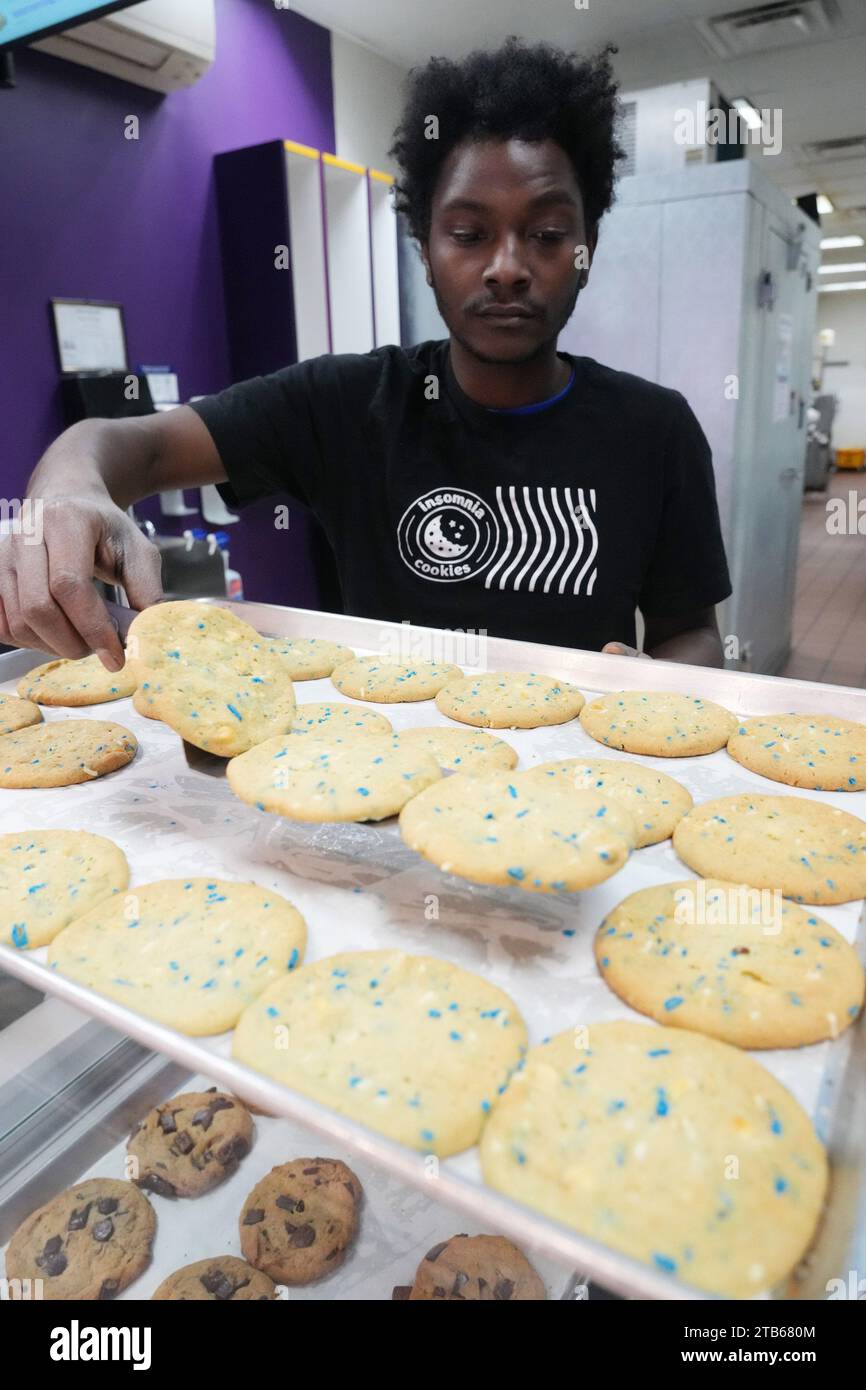 University City, United States. 08th Dec, 2023. Manager Trevion ...