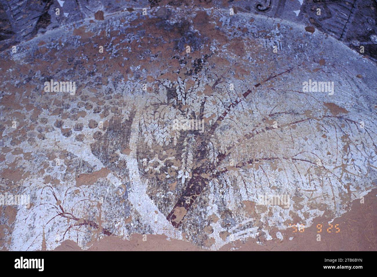 Wall painting inside Sengim-aghiz Cave-temple 2 Stock Photo - Alamy