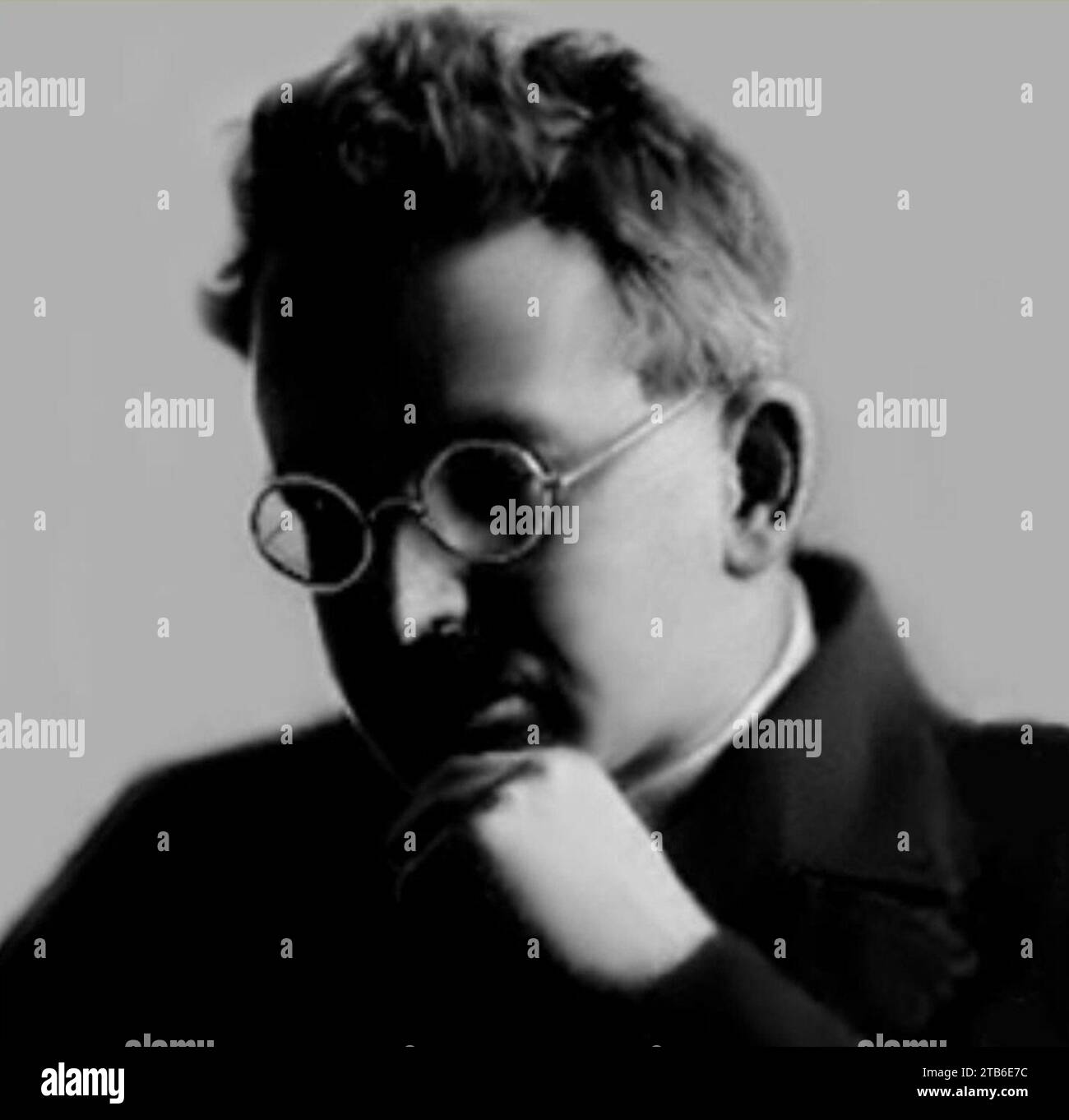 Walter benjamin 1940 hi-res stock photography and images - Alamy