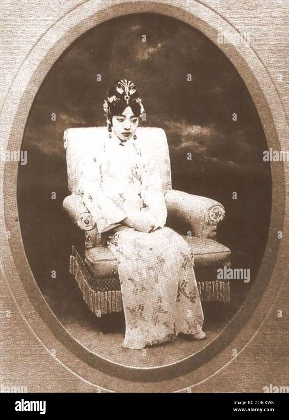 Wanrong hi-res stock photography and images - Alamy