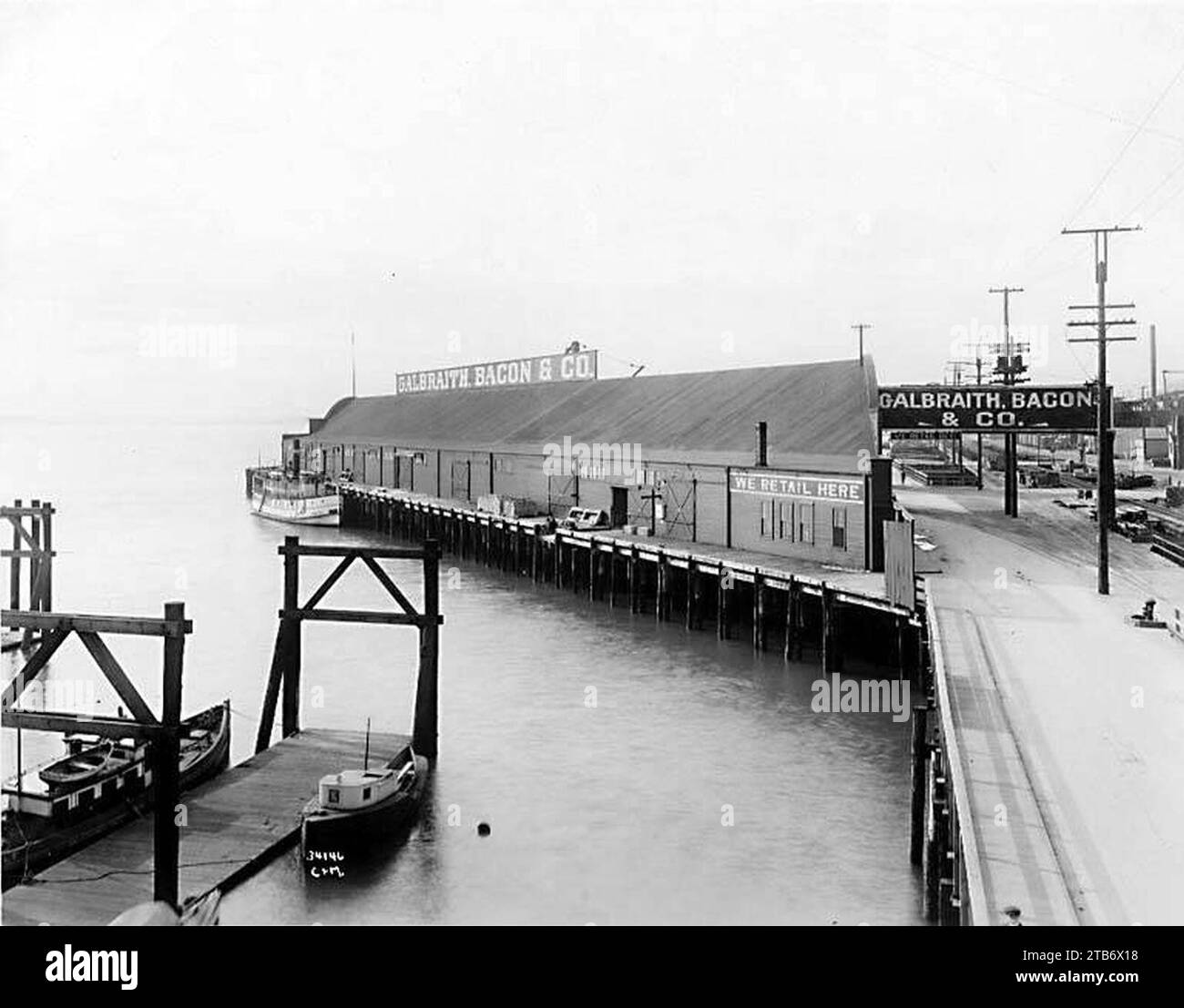 Madison dock historical hi-res stock photography and images - Alamy