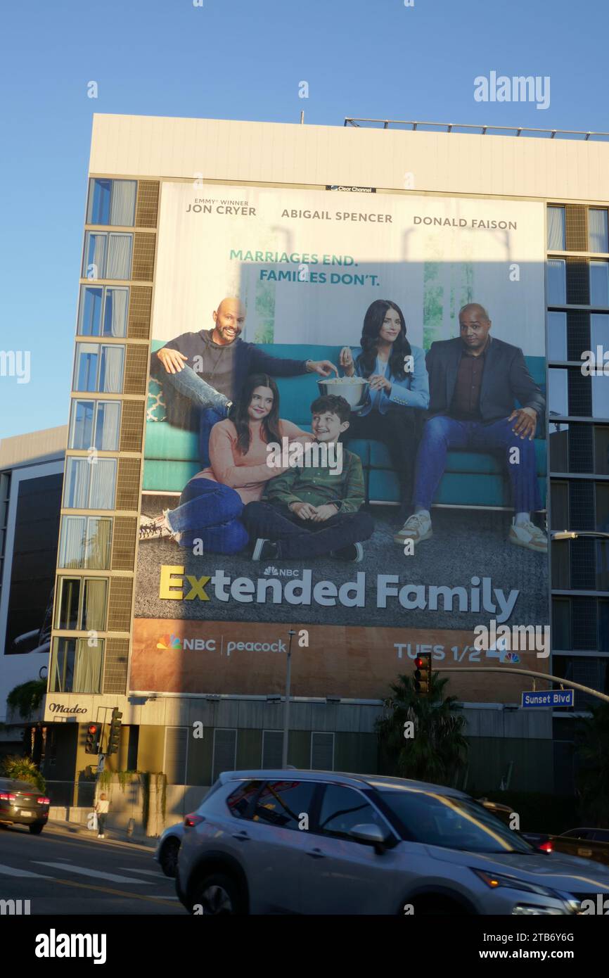 Los Angeles, California, USA 4th December 2023 Extended Family ...