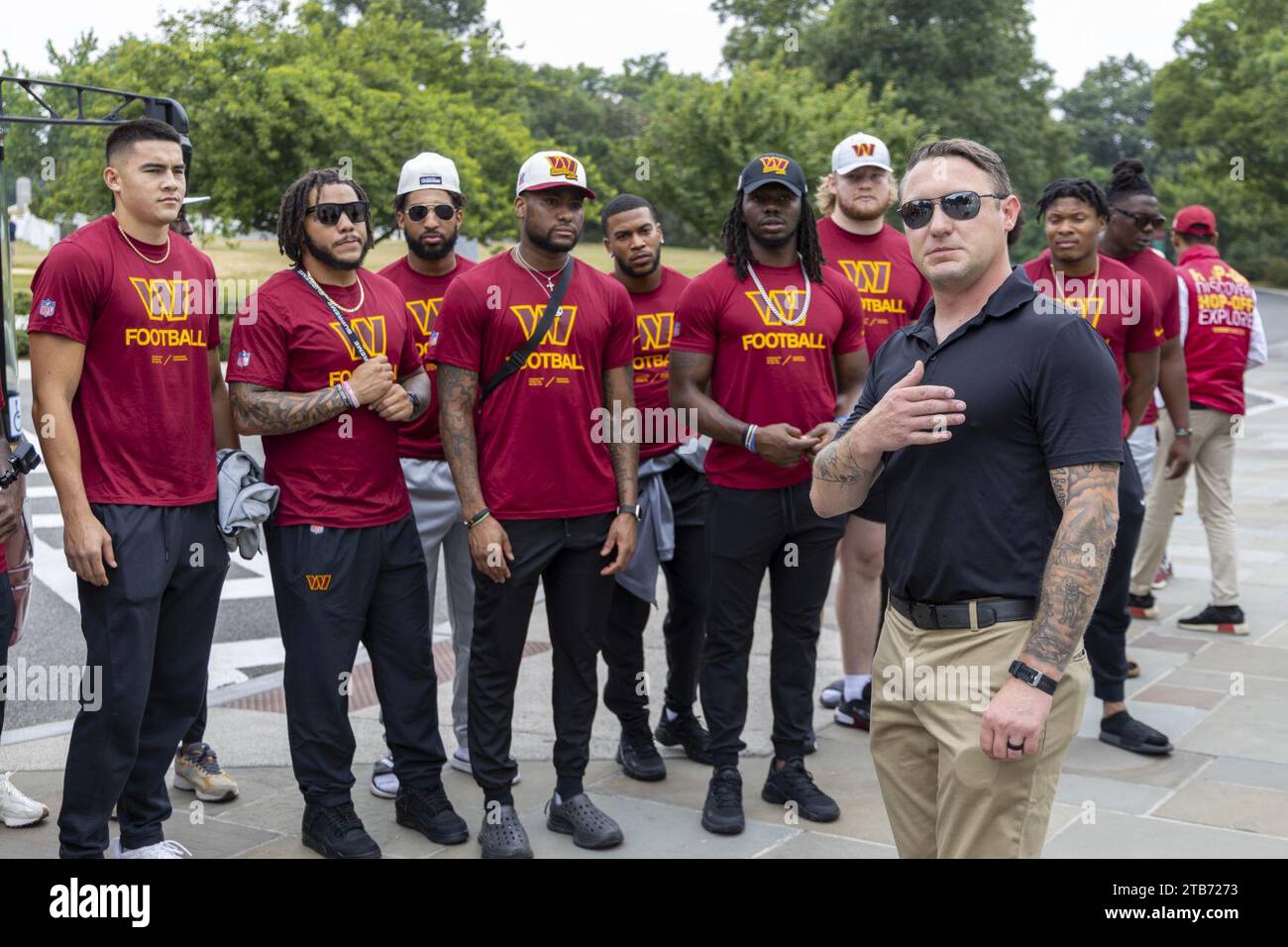 Washington Commanders football team tour Joint Base Myer-Henderson Hall ...