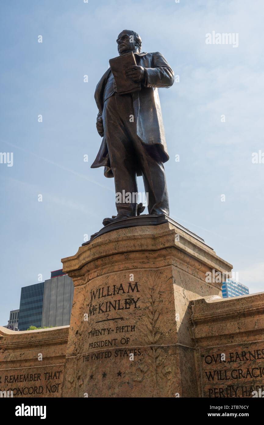 Statehouse significance hi-res stock photography and images - Alamy