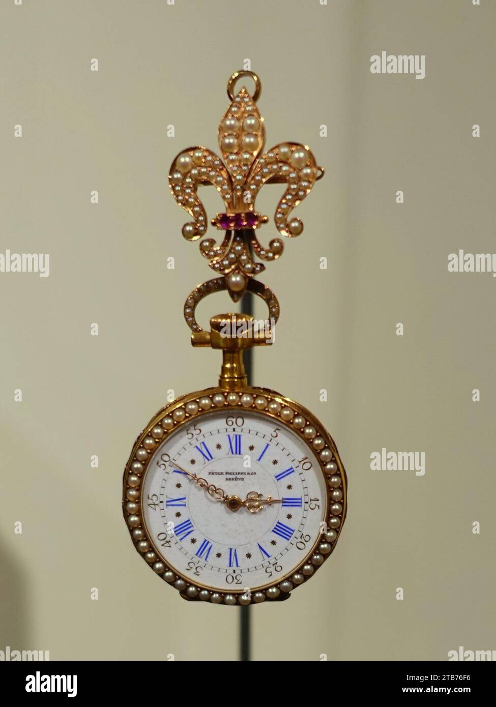 Enamel and ruby hi-res stock photography and images - Alamy