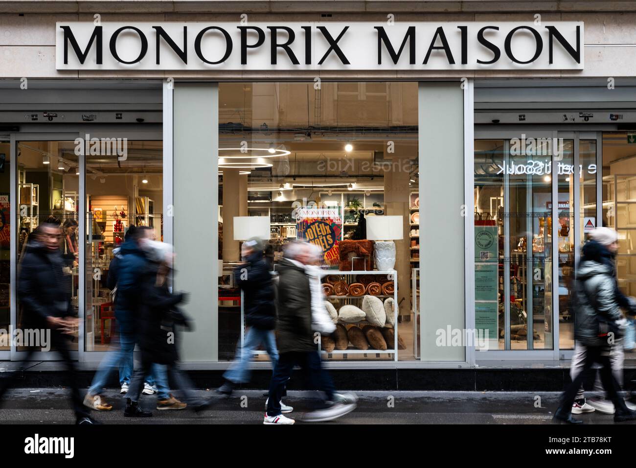 Monoprix store in france hi-res stock photography and images - Alamy
