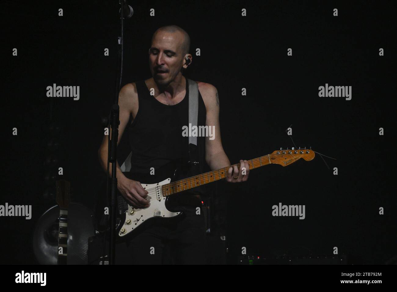 Italian singer Music Concert - Truppi decennale Il mondo e come te lo ...