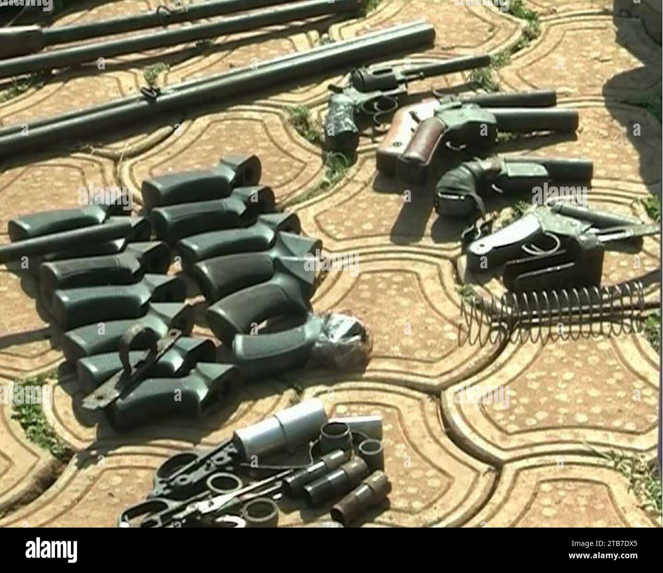 Separatist fighters hi-res stock photography and images - Alamy