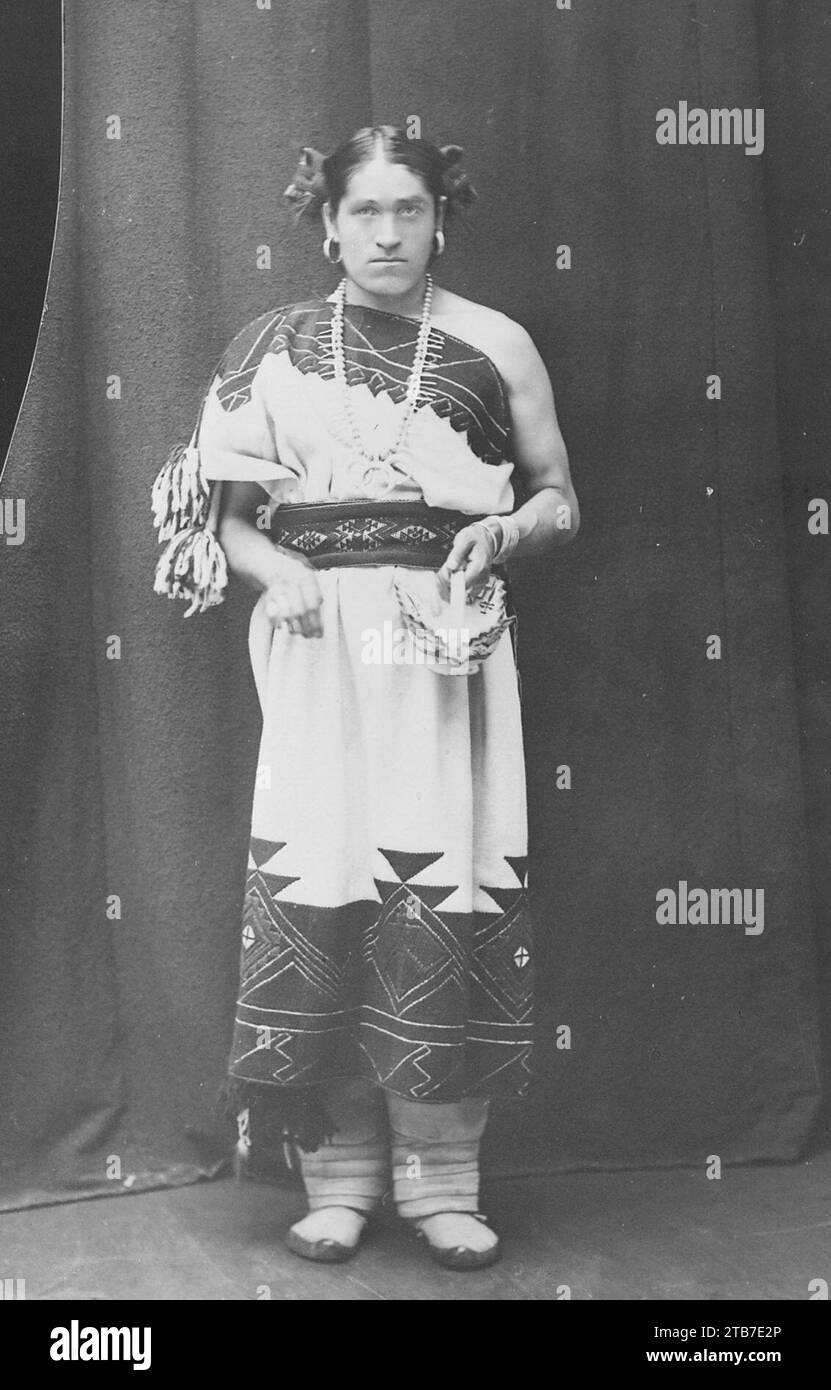 We-Wa, a Zuni berdache, full length portrait Stock Photo - Alamy