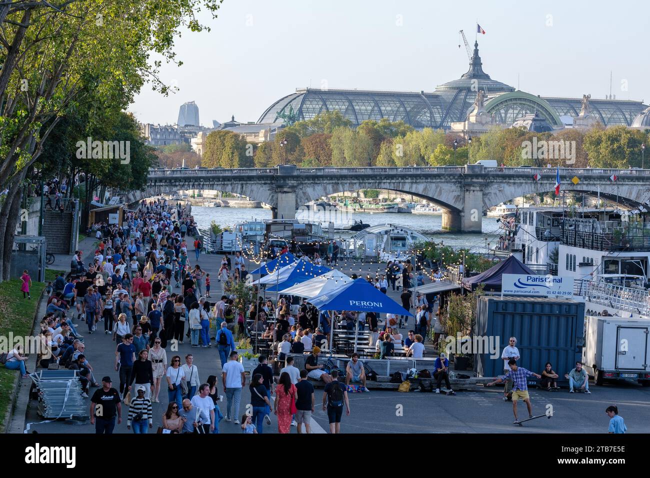 Paris, France - October 8, 2023 : View of a crowded promenade area with ...
