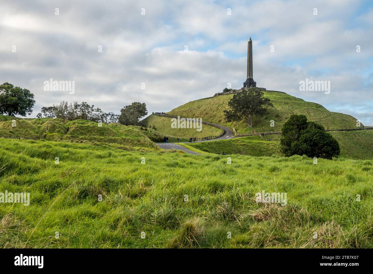 Cornwall park and one tree hill hi-res stock photography and images - Alamy