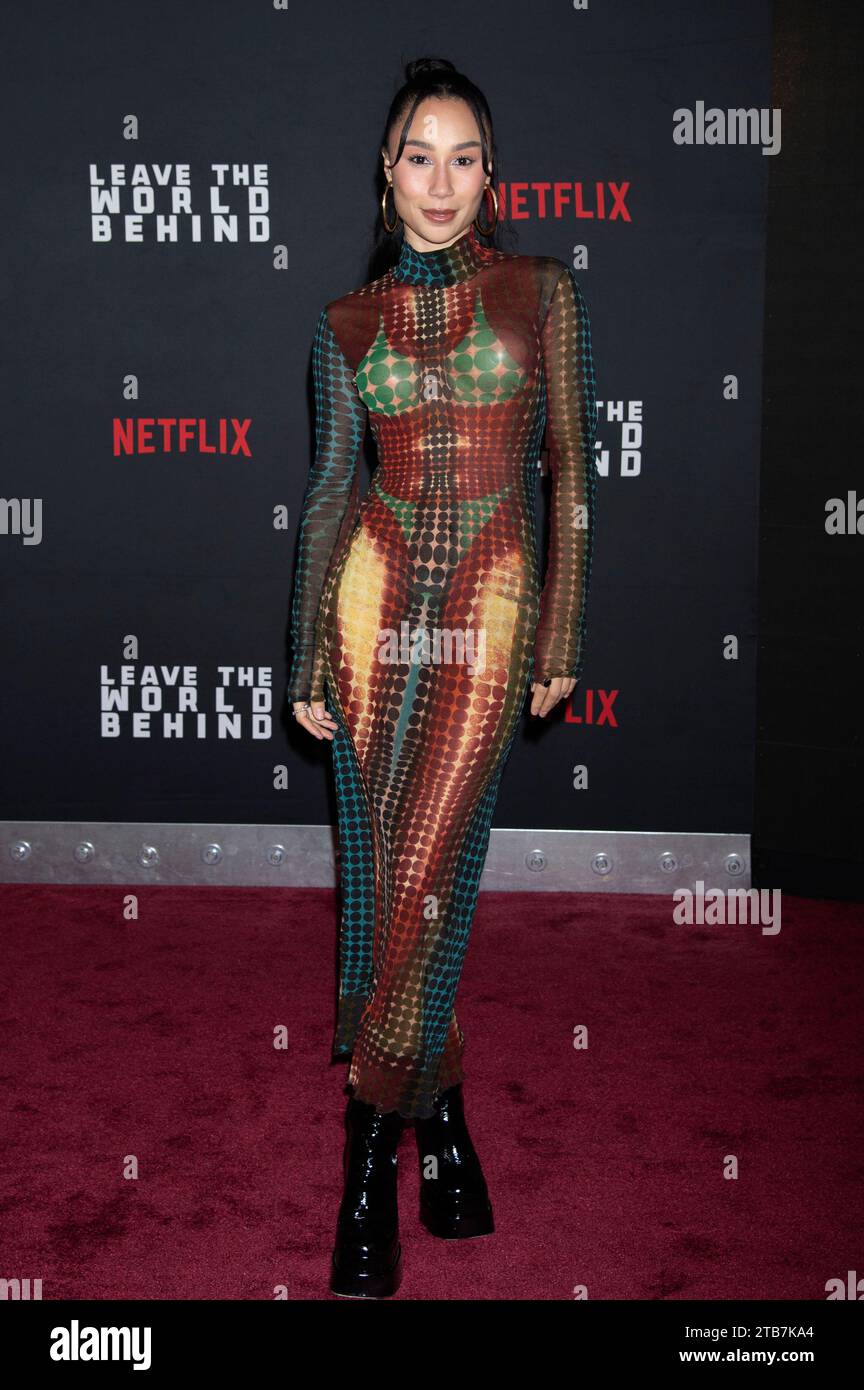 Eva Gutowski bei der Premiere des Netflix Films 'Leave the World Behind ...