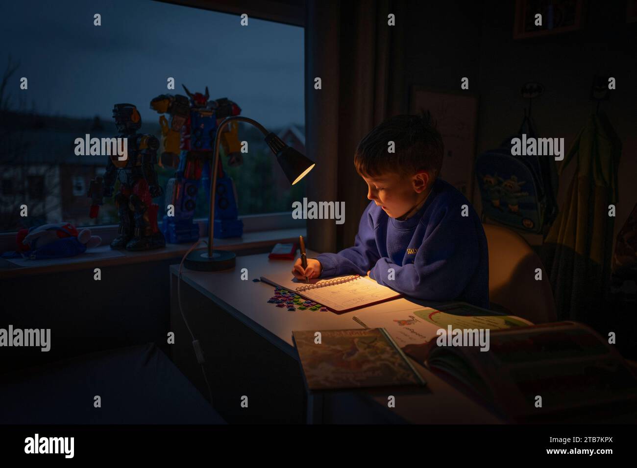 Student at a desk with a lamp hi-res stock photography and images - Alamy