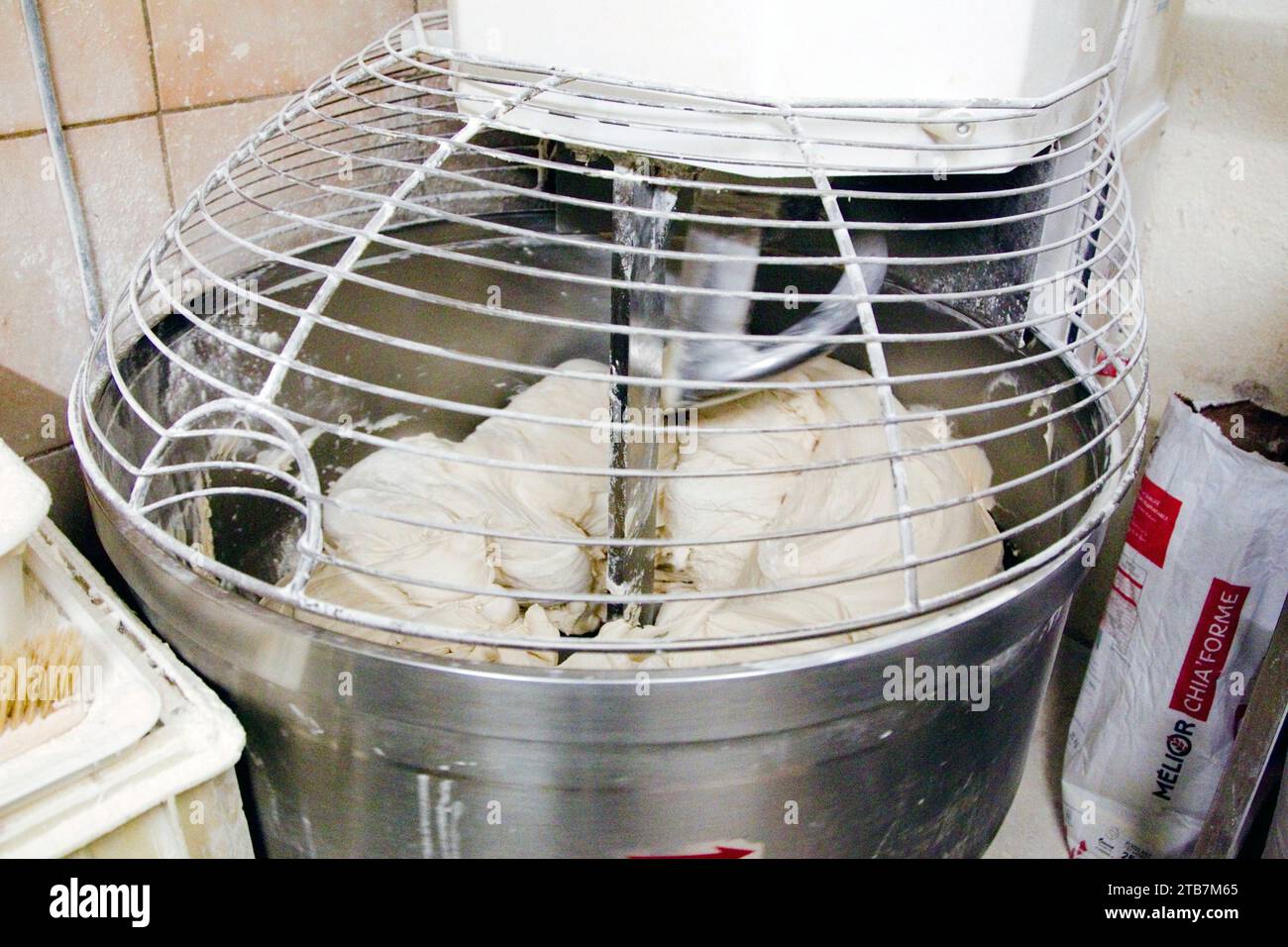 Dough roasting machine hi-res stock photography and images - Alamy