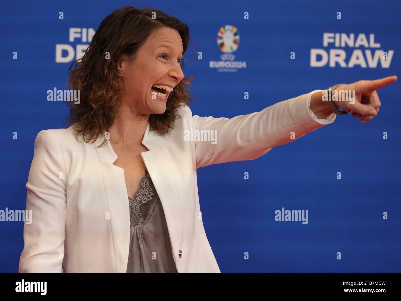 Hamburg, Deutschland. 02nd Dec, 2023. firo: 02.12.2023 Football, Soccer ...