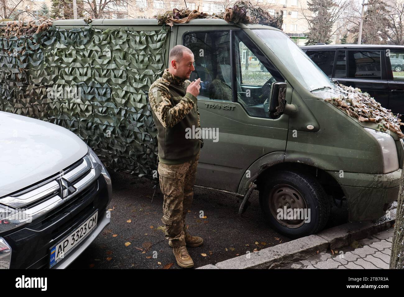 Camouflaged minivan hi-res stock photography and images - Alamy