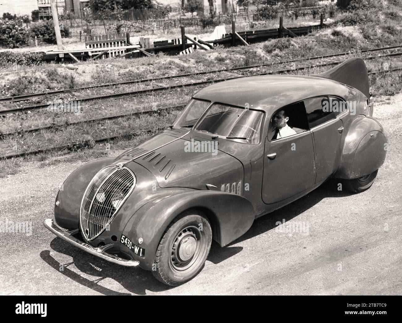 1936 Peugeot N4X (402) Andreau - Vintage car picture Stock Photo - Alamy