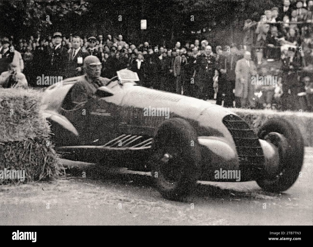 1938 Alfa Romeo 308. 1946 Coupe de la Resistance, Paris. Jean Pierre ...