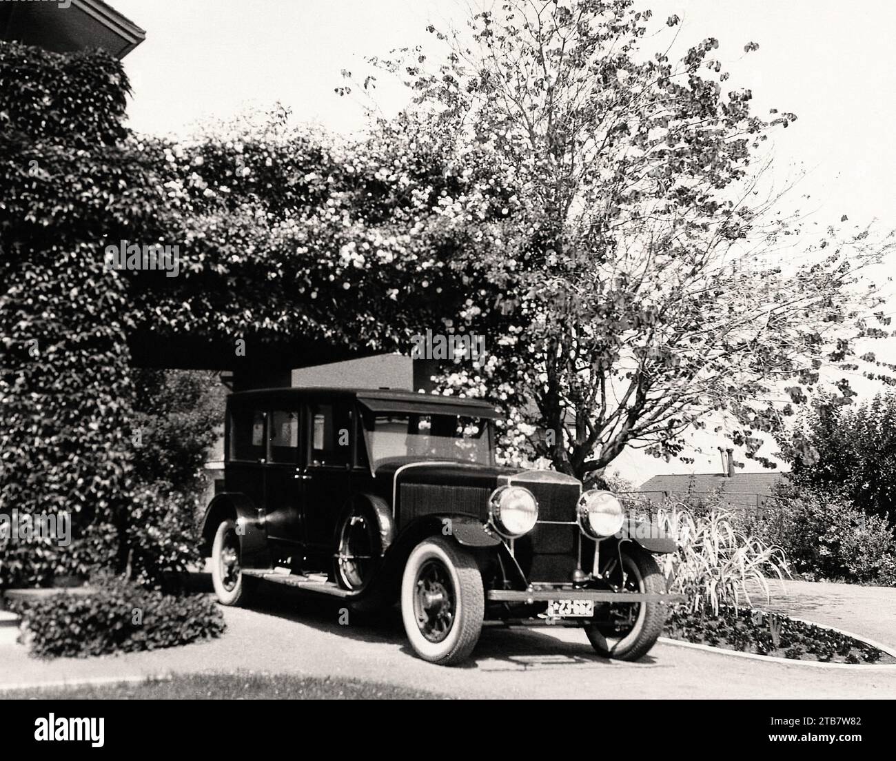 Doble steam car, Model E-21 - Vintage car picture Stock Photo - Alamy
