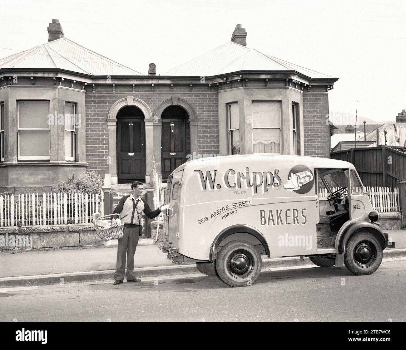 Morris J Type Bakers - Vintage car picture Stock Photo - Alamy