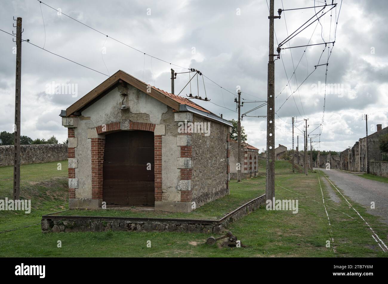 Small, old abandoned train station, warehouse for material, tools ...