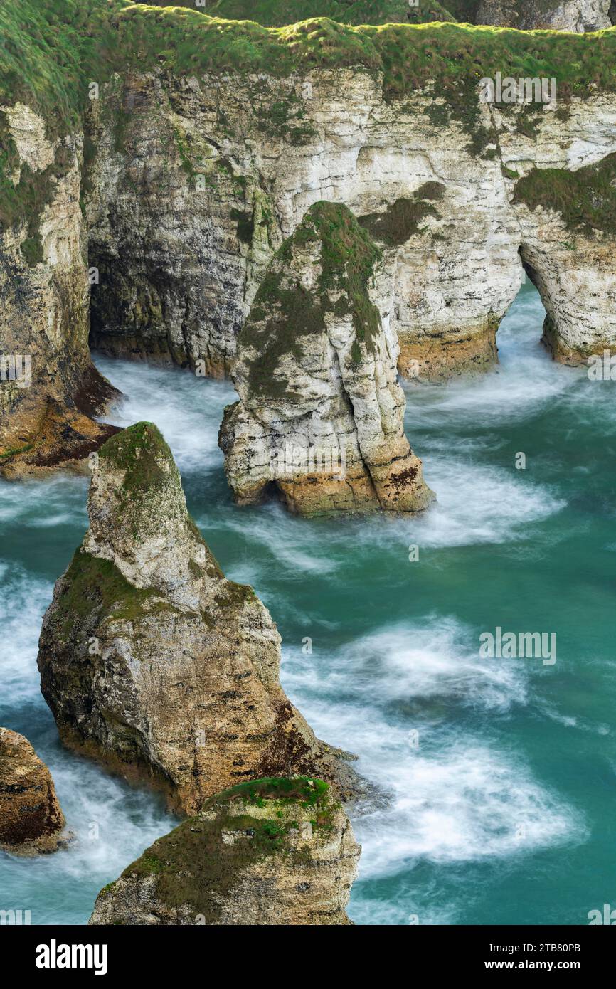 Dramatic coastline near the Wishing Arch on the Causeway Coast ...