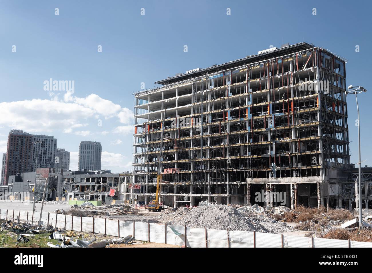 Shopping mall after a missile strike by the Russian army ...