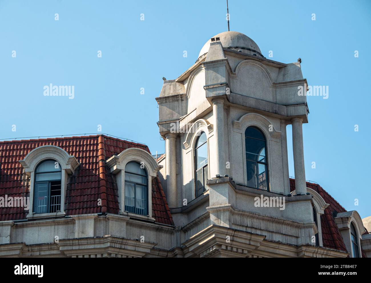 The rooftop of a beautiful, historical building in Wuhan Stock Photo ...