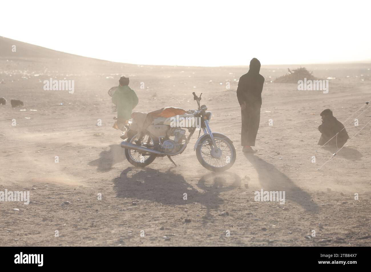 Desert atmospheric phenomena hi-res stock photography and images - Alamy
