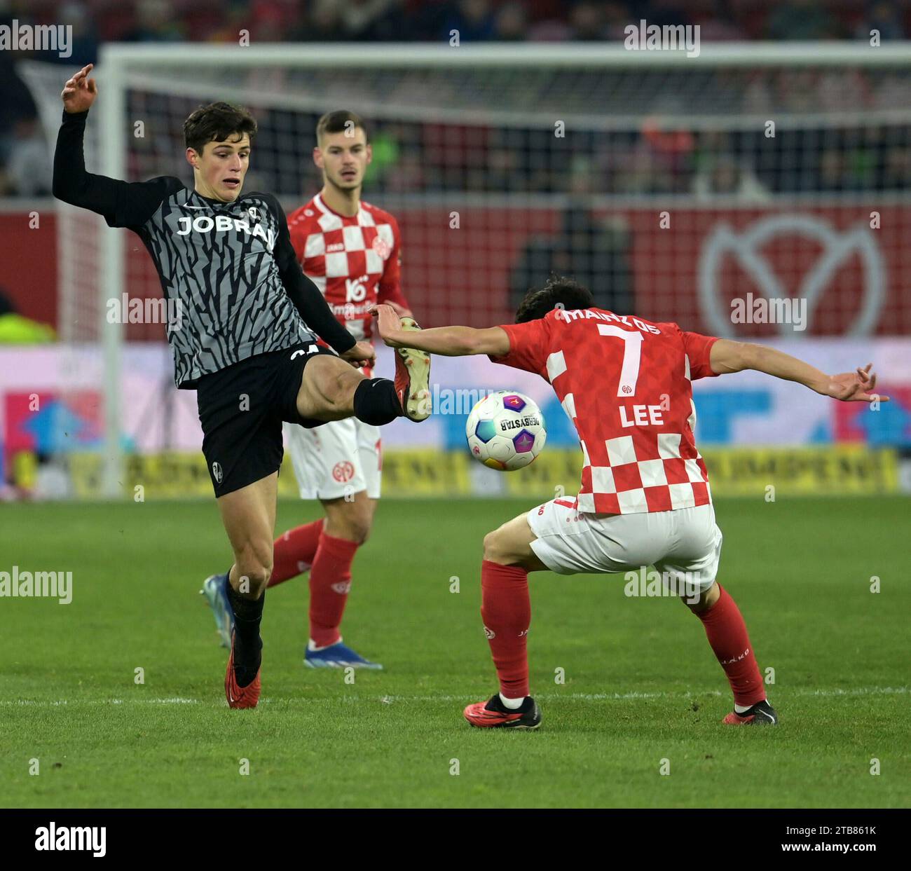 Lee merlin hi-res stock photography and images - Alamy