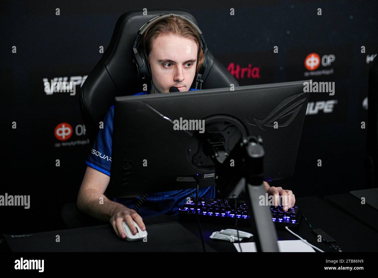 HELSINKI, FINLAND - NOVEMBER 30: Ricky "floppy" Kemery of Complexity ...