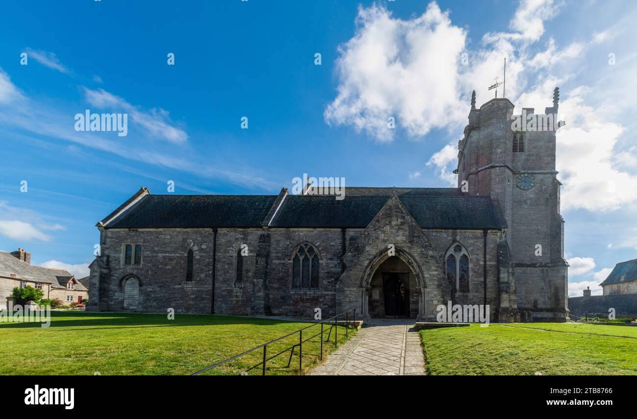 East Street, Corfe Castle, UK - September 14th 2023: The Parish Church ...