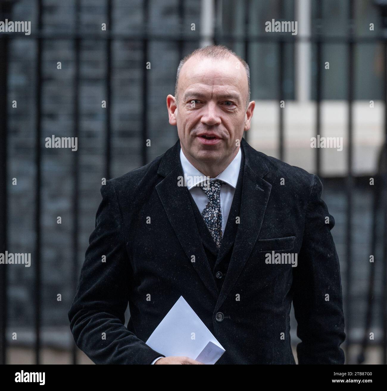 Downing Street, London, UK. 5th Dec, 2023. Chris Heaton-Harris MP ...