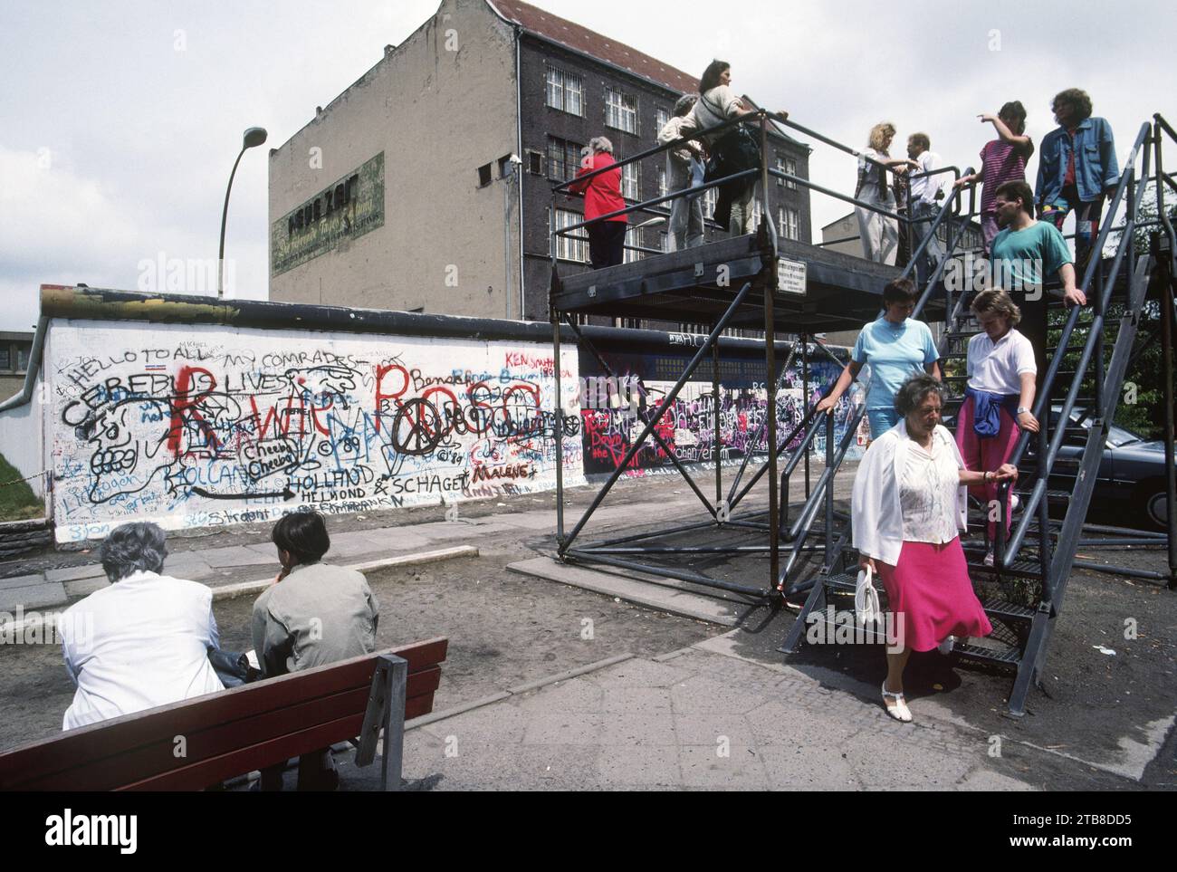 Europe, Germany, Brandenburg, Berlin, 1989, the Berlin wall near ...